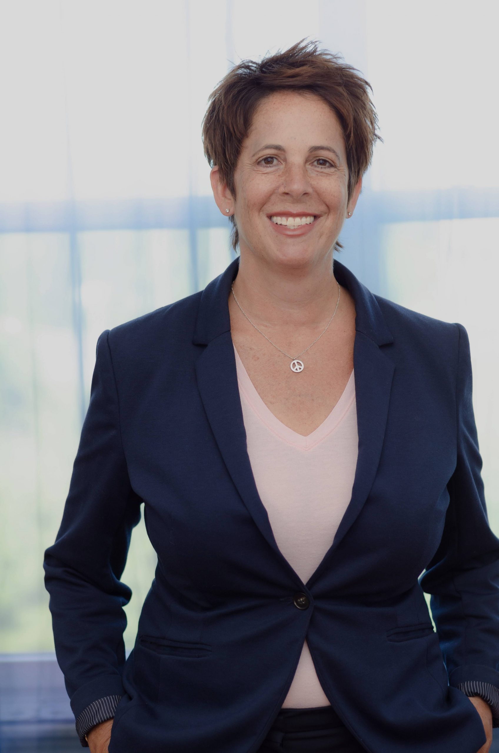 About Me – Lori Morgan